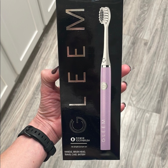 gleem | Bath & Body | Gleem Power Toothbrush Lavender | Poshmark